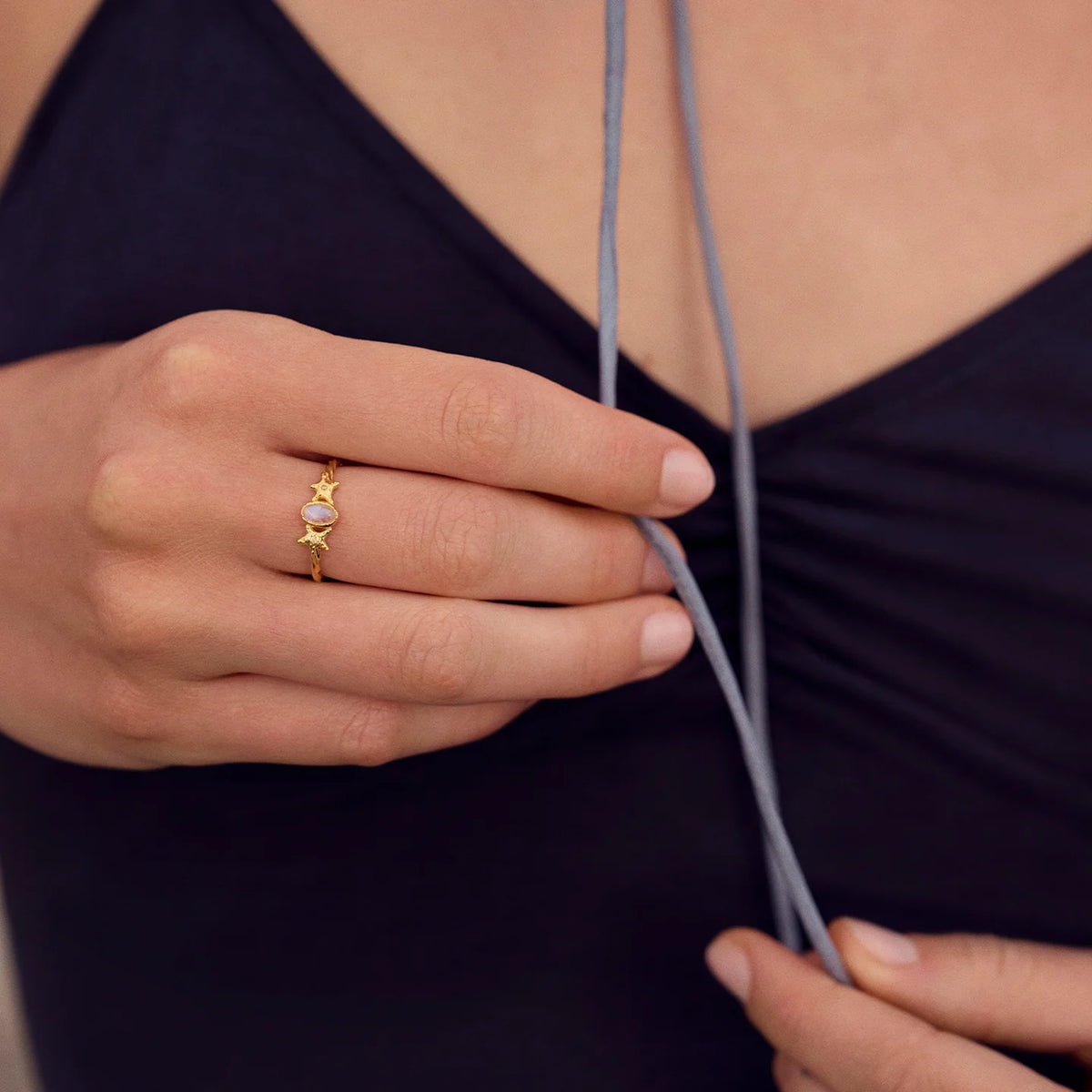 MAANESTEN Ula Ring (guld/sølv) – Pinoc Store